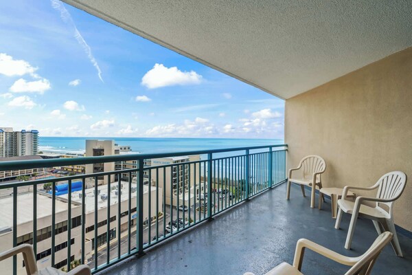 Sand Dunes Resort 1004 - Ocean View! - South Carolina