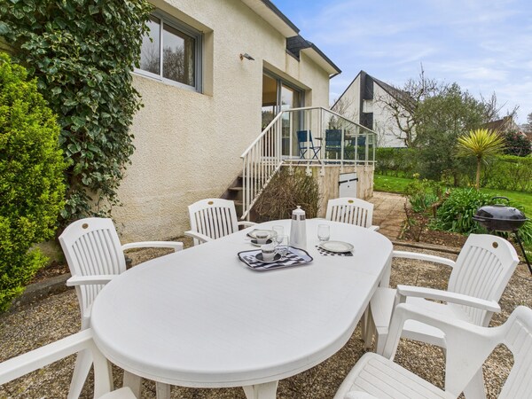 Maison Avec Jardin Pour 8 Adultes Et 2 Enfants - Concarneau