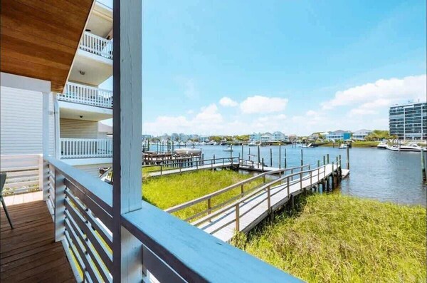 The Sailors Lodge On The Canal - Carolina Beach, NC