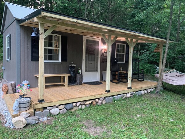 Tranquil Campsite With Ac In The Woods Of Danville - Illinois