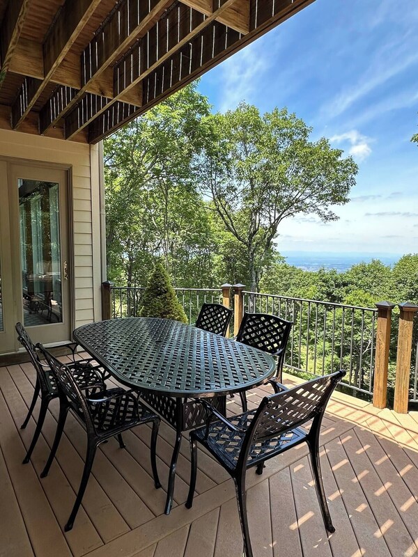 Our Mountain Getaway, Hiking, Swimming, Summer Camps - Waynesboro, VA