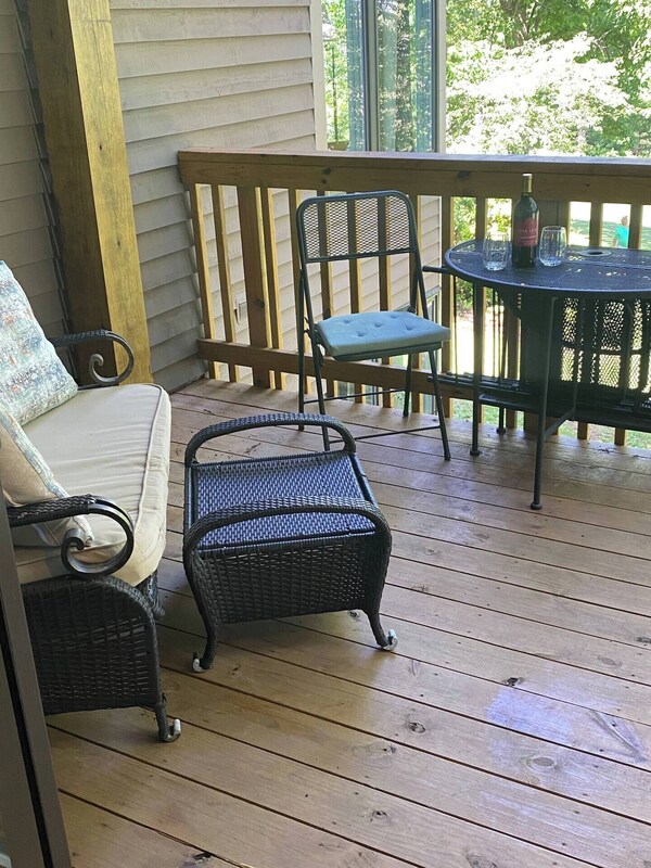 Altitude Adjustment For Hiking, Swimming, Summer Camps - Wintergreen, VA