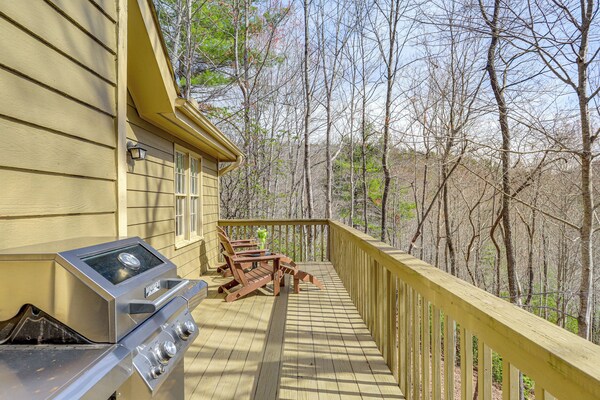 Serenity Now: Big Canoe Mountain Home! - Jasper, GA