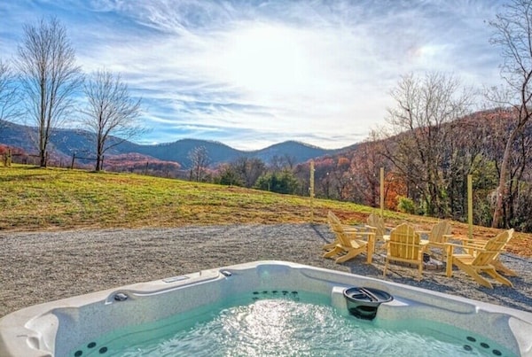 Silox Getaway Hot Tub Movie/game Room  Mtn Views - Shenandoah, VA