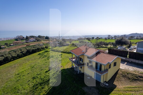 Homiday - Villa Moretti - Tortoreto
