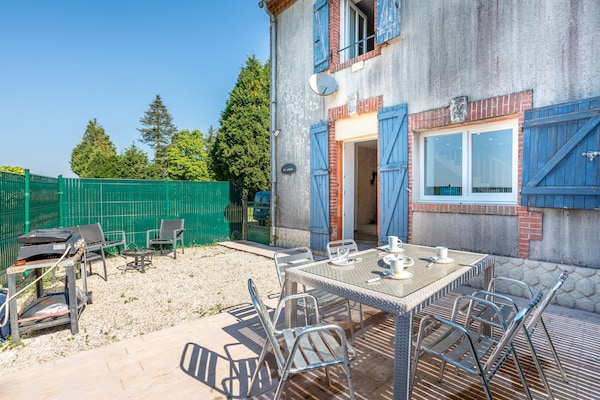Maison De Vacances 'Magnifique Maison' Avec Terrasse Partagée Et Wi-fi - Fontenay-le-Comte