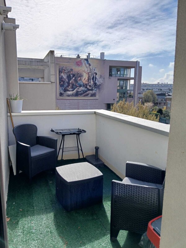 Weekend Rental + School Vacations - Drancy