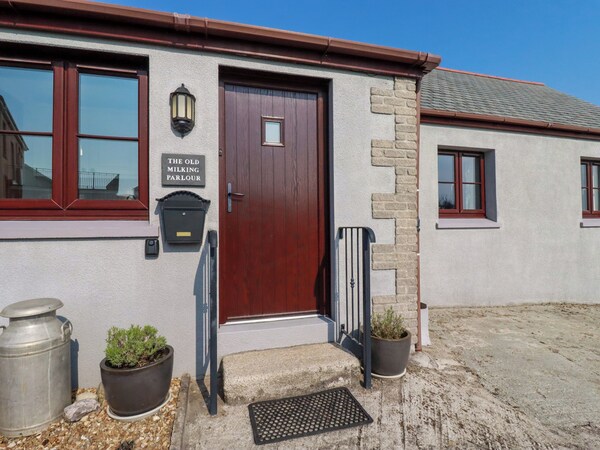 The Old Milking Parlour, Family Friendly, With A Garden In Par - Lostwithiel