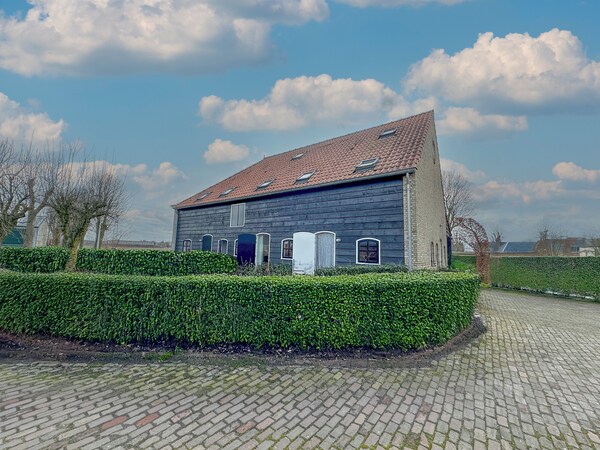 Fine Ground-floor Apartment With Private Garden - Dordrecht