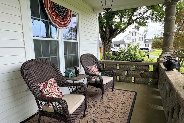 Game Room, Yard & Fire Pit: Spacious Catskills Gem - Port Jervis, NY