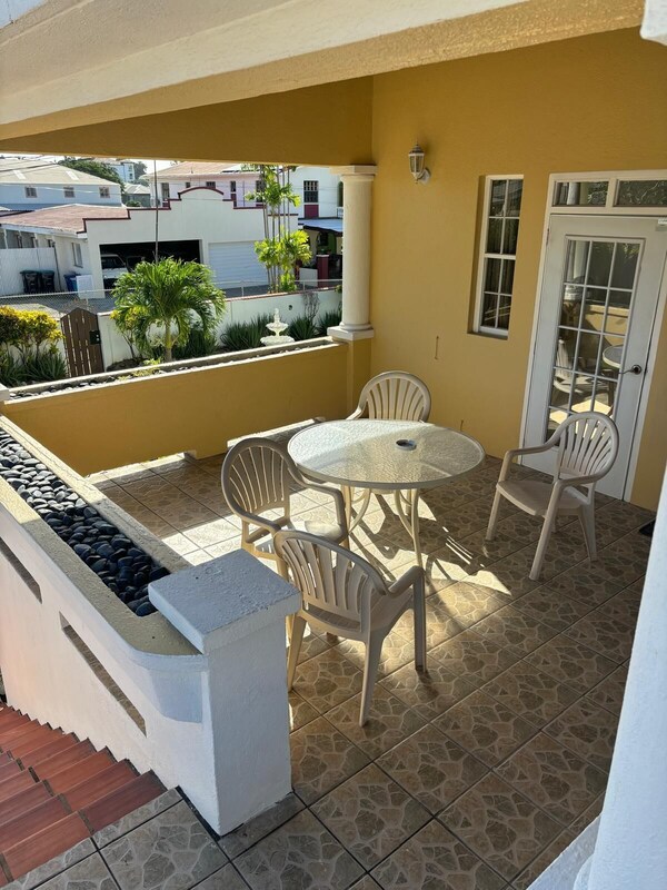 Great Location For A Self Catering Beach Holidays In Barbados. - Worthing