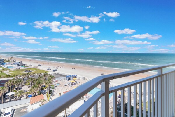 Charming 3-bedroom Condo In Marvelous Daytona Beach Shores - Daytona Beach, FL