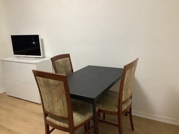 City-wohnung 12a - Direkt An Der Fußgängerzone Und Dem Schlosspark Brühl Liegend - Erftstadt