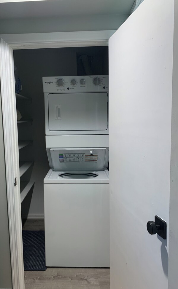 Cozy 2-bedroom Condo With Ac, Wifi In Phenomenal Omaha - Nebraska