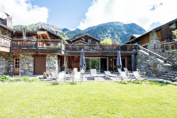 Chalet "Camillou" Avec Vue Sur Les Montagnes, Terrasse Privée Et Wi-fi - Courchevel 1850