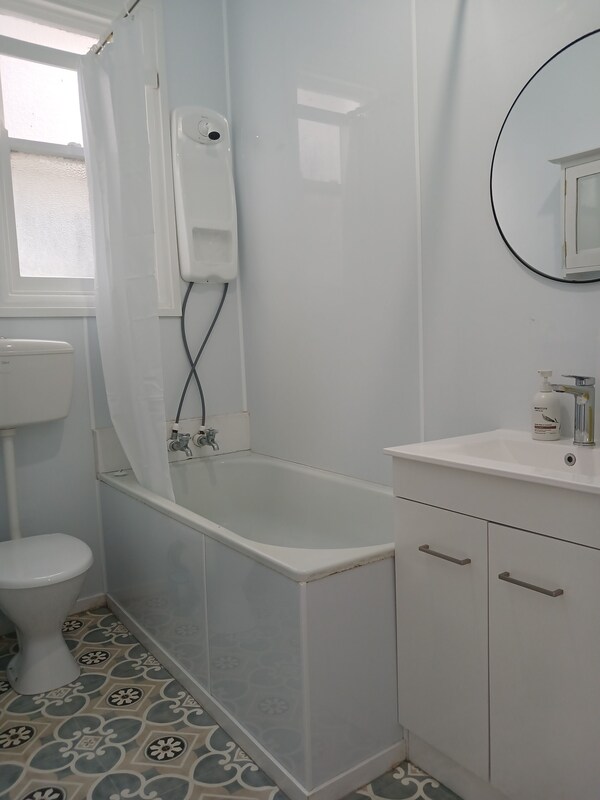 European Apartment In New Plymouth Central - Taranaki