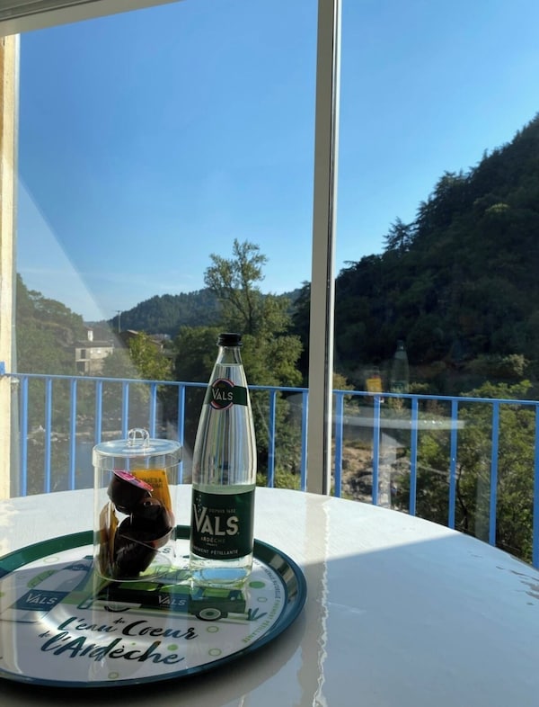 Superbe Studio - Accès Rivière - Vals-les-Bains