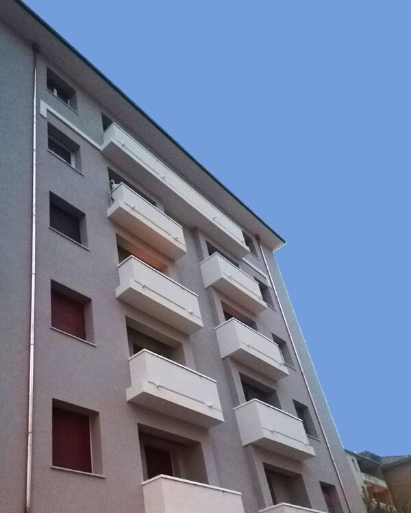 Casa Baia: Large Apartment 300 Meters From The Sea - Pesaro