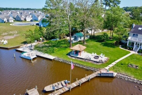 The Boathouse On The Creek - Fenwick Island, DE