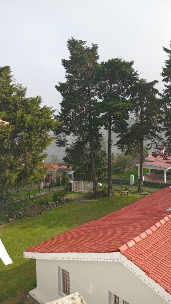 Spacious 6-bedroom Villa In Serene Kodaikanal With Wifi - 코다이카날