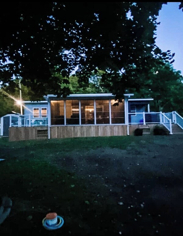 89 Mallard View - Located In A Quiet Cul De Sac In Sherkston Shore Resort. - Fort Érié