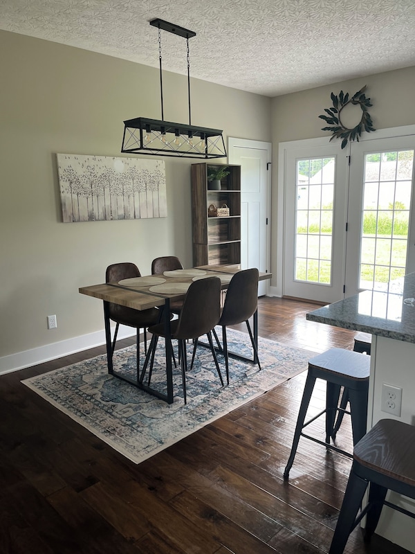 Charming 3br Getaway Near E-town Sports Park - Wi-fi + Ac In Scenic Glendale - Elizabethtown, KY