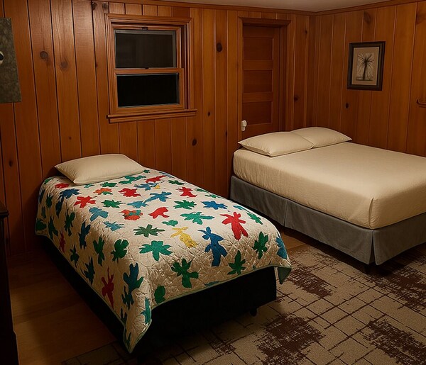 Rustic, Secluded Lodge With Fishing Ponds And Hiking Trails In Charming Fairlee - Corinth, VT