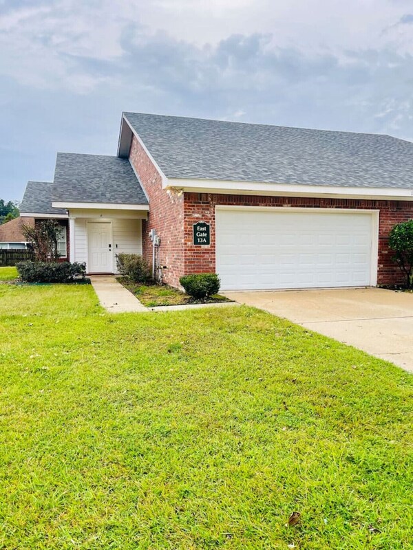 Eastgate 13a Cozy Family Retreat Close To Downtown Hammond - Hammond, LA