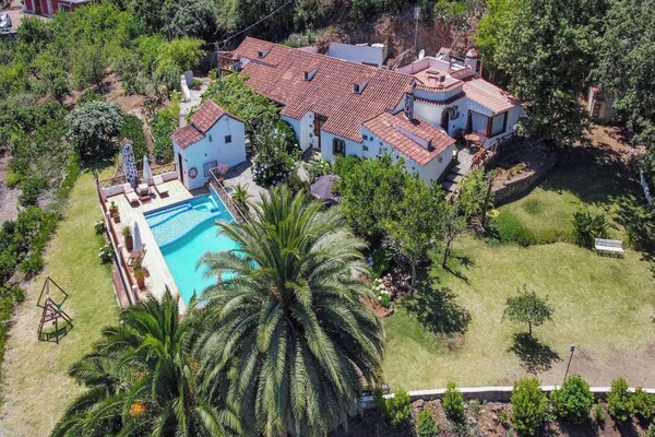 Retiro En Casa Cueva Con Solárium Y Piscina - Moya