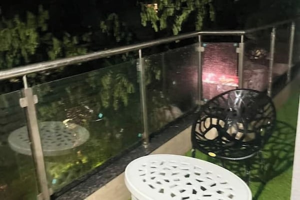 Cozy 1 Bhk Fully Furnished Flat In Koregaon Park - 浦那