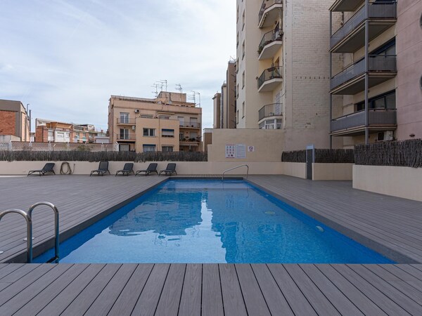 Cozy Apartment Camp Nou Near The Famous Camp Nou Stadium - Sant Boi de Llobregat