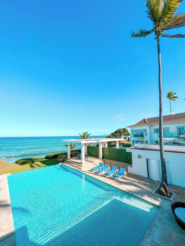 Peninsula Esmeralda - Larimar Villa - Place That Rewards All The Senses - Puerto Plata