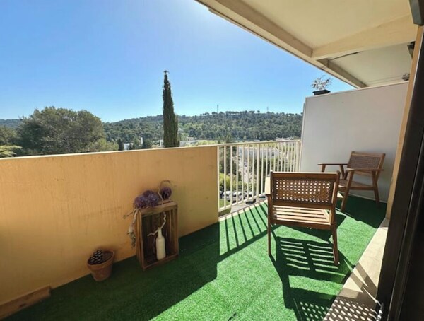 3 Kms From Cassis T2 With Terrace - Free Parking - Carnoux-en-Provence