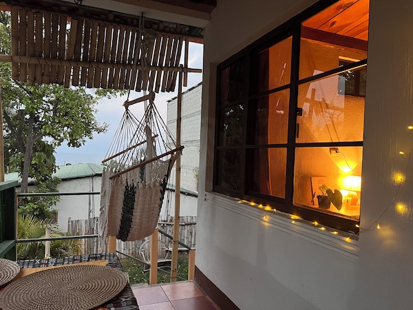 Cute 2br Apartment With Lake Views & Private Garden! Everything You Need + More. - San Pedro La Laguna