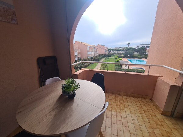 Les Soleillades - Joli Appartement Avec Piscine - Lattes