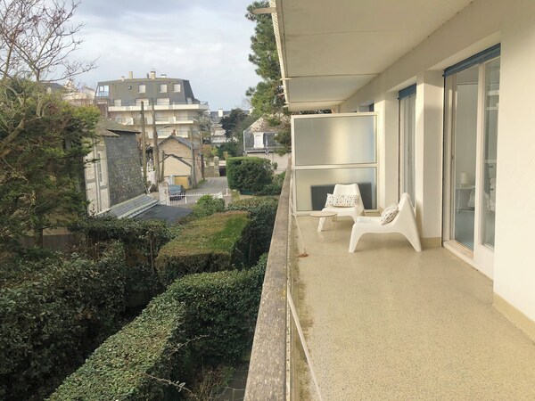Direct Beach Access. Apartment 55m² Terrace - 2 Bedrooms, Sleeps 4 - La Turballe