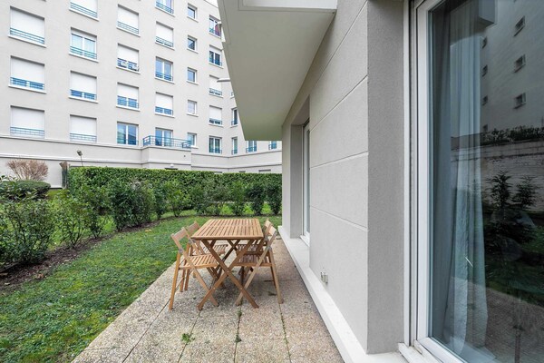 Studio Jador Gare Le Bourget Paris Aeroport Cdg - Le Bourget