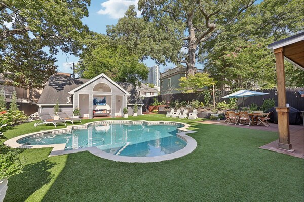Spacious Atlanta Mansion. 6-bed 5 Bath Home With Pool & Sauna. Near Piedmont - Atlanta, GA
