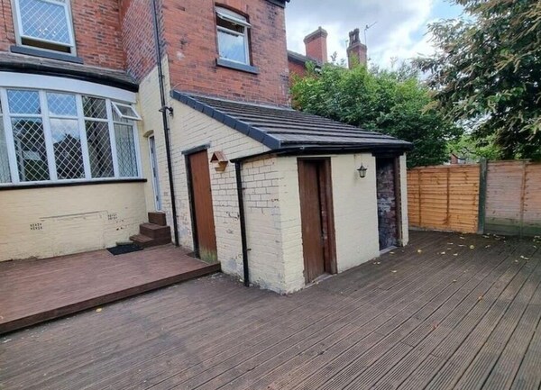 Spacious 4bd With Great Links To Manchester Centre - Rochdale