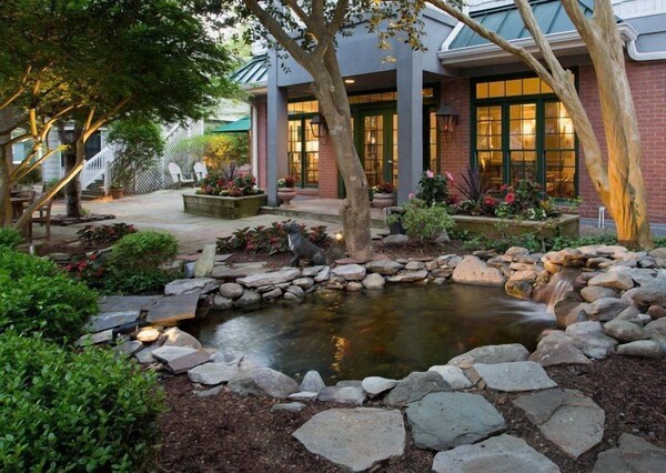 Scenic King Room | Garden Views & Easy Access - Rehoboth Beach, DE