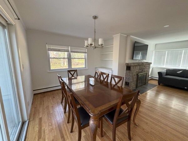 Spacious Nyc Getaway House - White Plains, NY