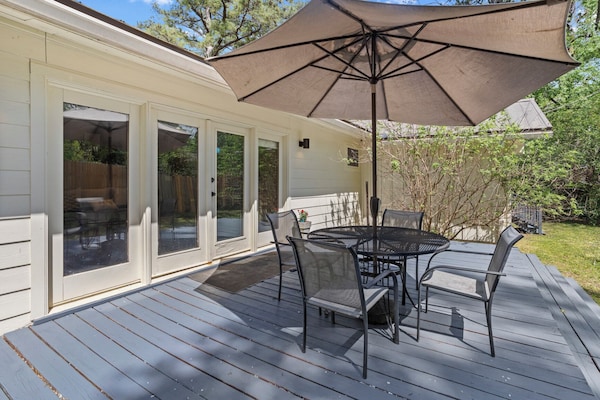Stylish Eastover Stay - Sleeps 10 + Pet Friendly - 잭슨
