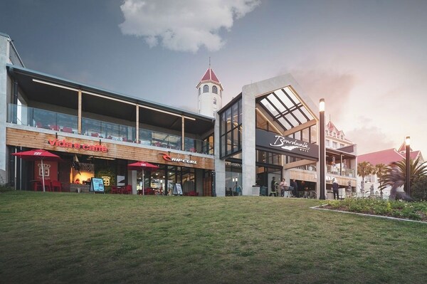 Coastal Haven At #12 On The Ridge Where Comfort Meets Luxury And Convenience - Western Cape