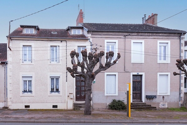 Le Bourbonnais ~ Attic ~ Self Check-in - Allier