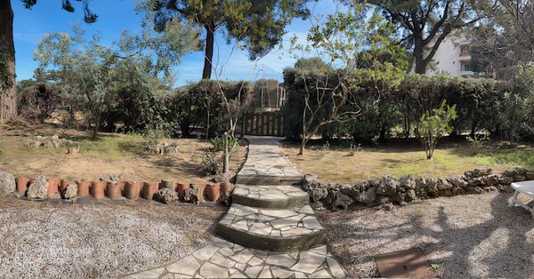 Pleasant Studio With Garden In Quiet Residence Close To All Amenities - Rayol-Canadel-sur-Mer