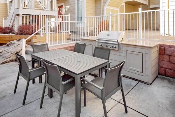 Bi-level Loft, Residence Inn Denver Downtown, 2 Units, Free Breakfast - Englewood, CO