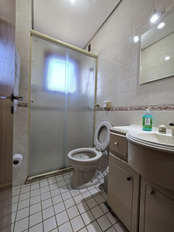 Cozy Apartment In Great Location With Garage - Porto Alegre