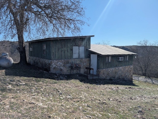 Mountain View 2 Bed Cabin - Treasure Valley Casino & Hotel