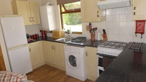 Spacious 3 Bedroom Lodge At Avonvale Holiday Lodge - Worcestershire