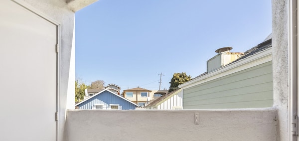 Welcome To Capitola Sands - Capitola, CA
